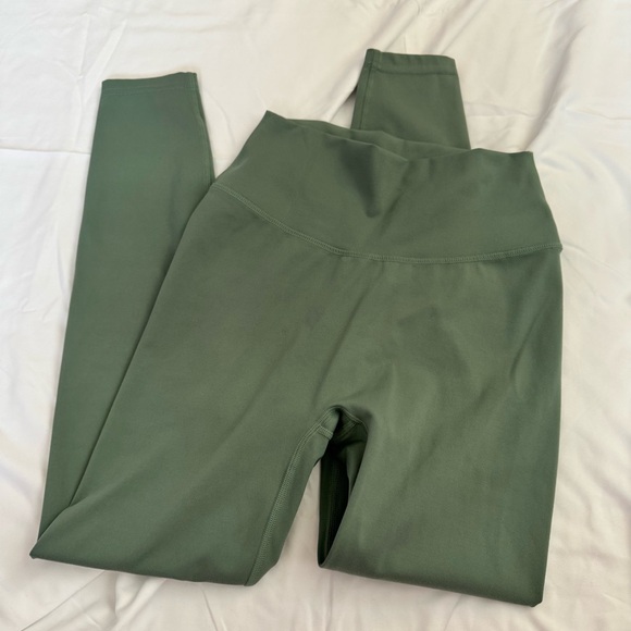 PARAGON | Pants & Jumpsuits | Paragon Olive Activewear Leggings | Poshmark